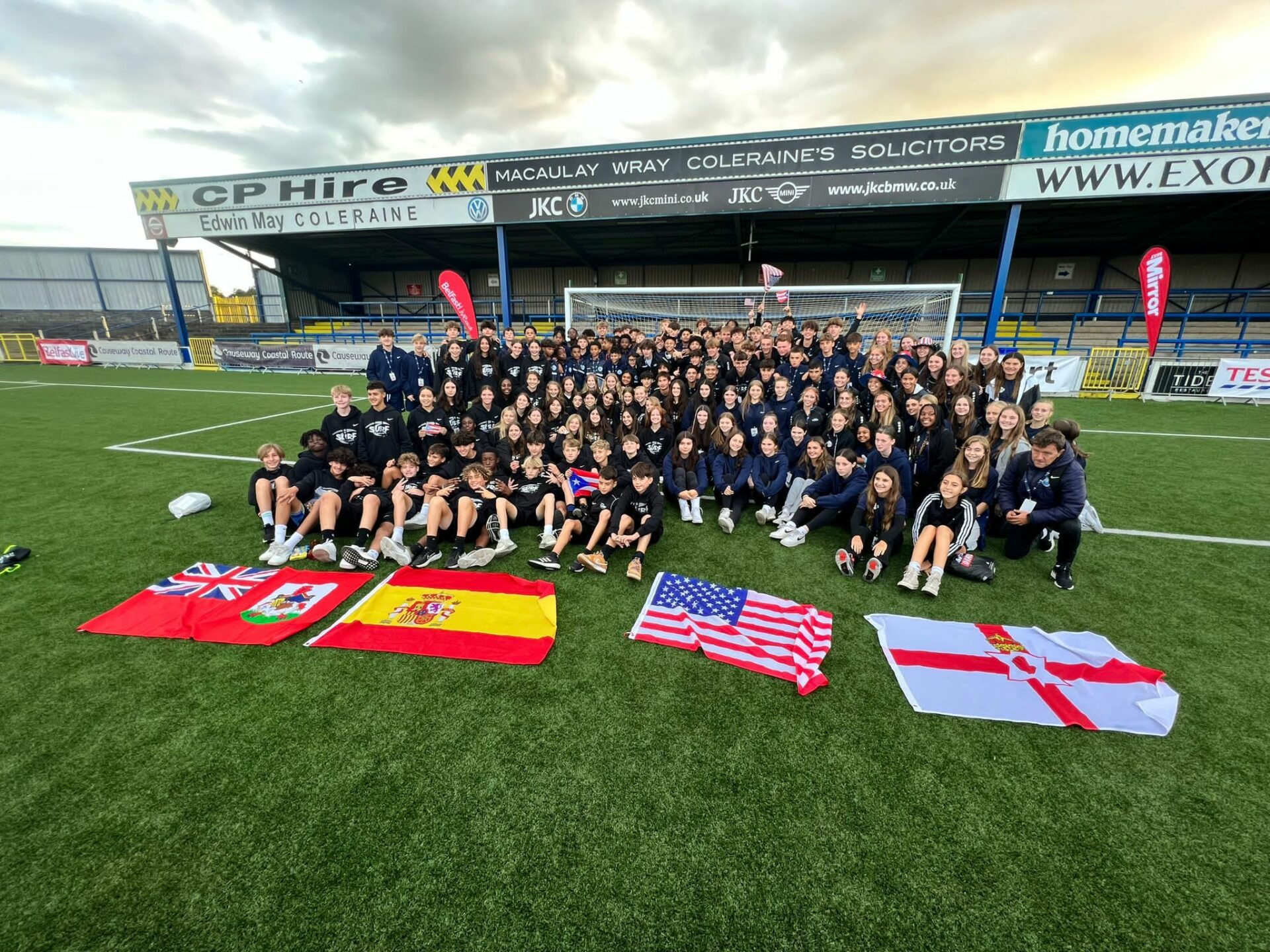 select group - Surf Nation